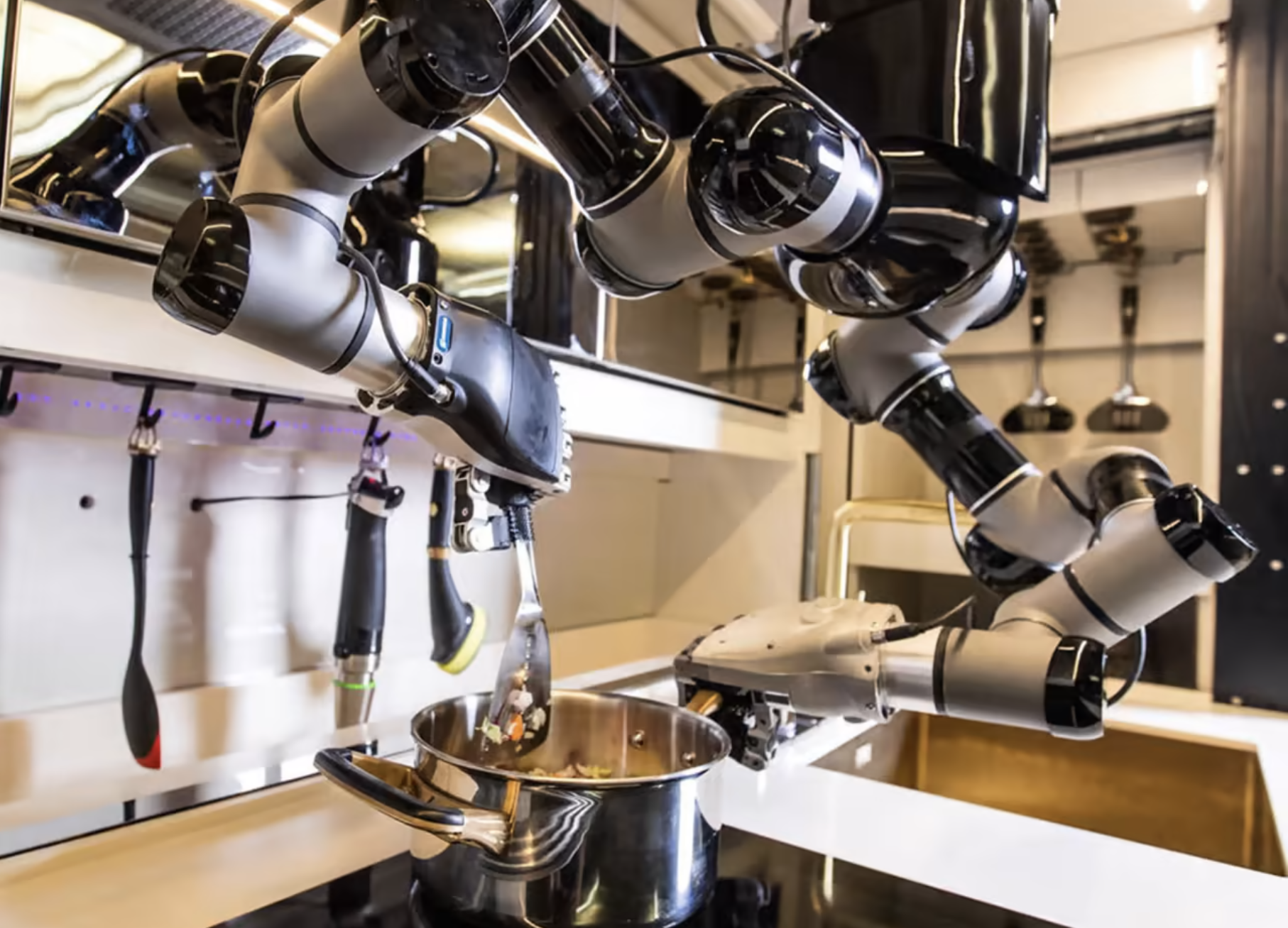 7 Examples of Robots In Hospitality Industry